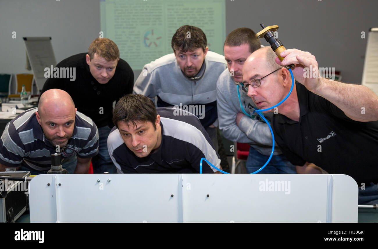 Learning by seeing hi-res stock photography and images - Alamy