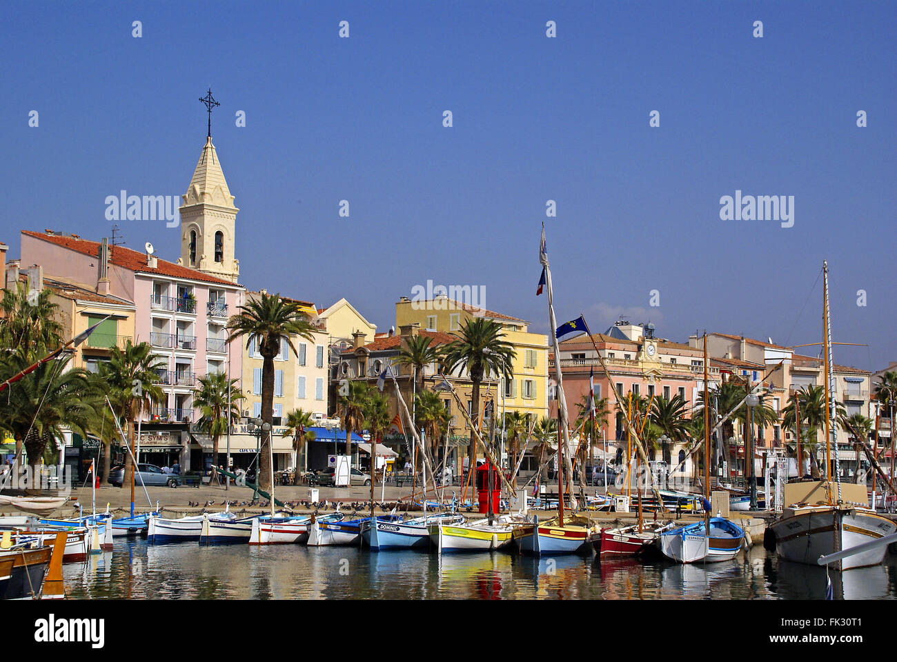 Marina sanary sur mer hi-res stock photography and images - Alamy