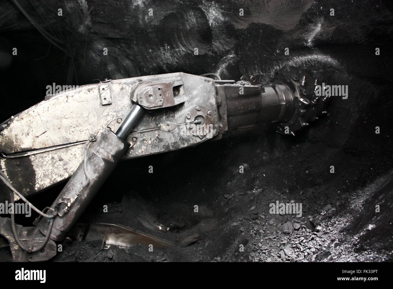 Modern coal mine underground Stock Photo - Alamy