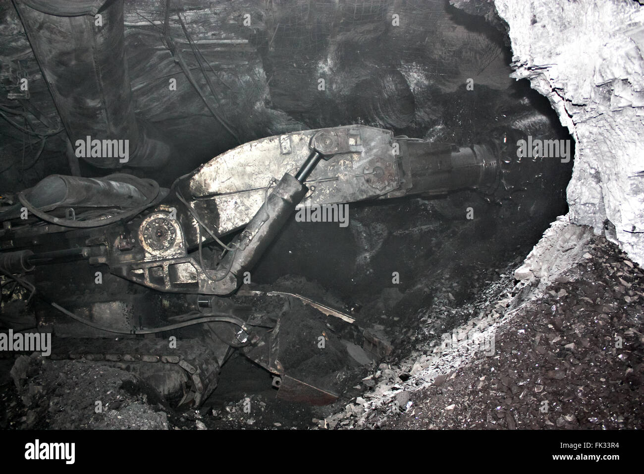 Modern coal mine underground Stock Photo - Alamy