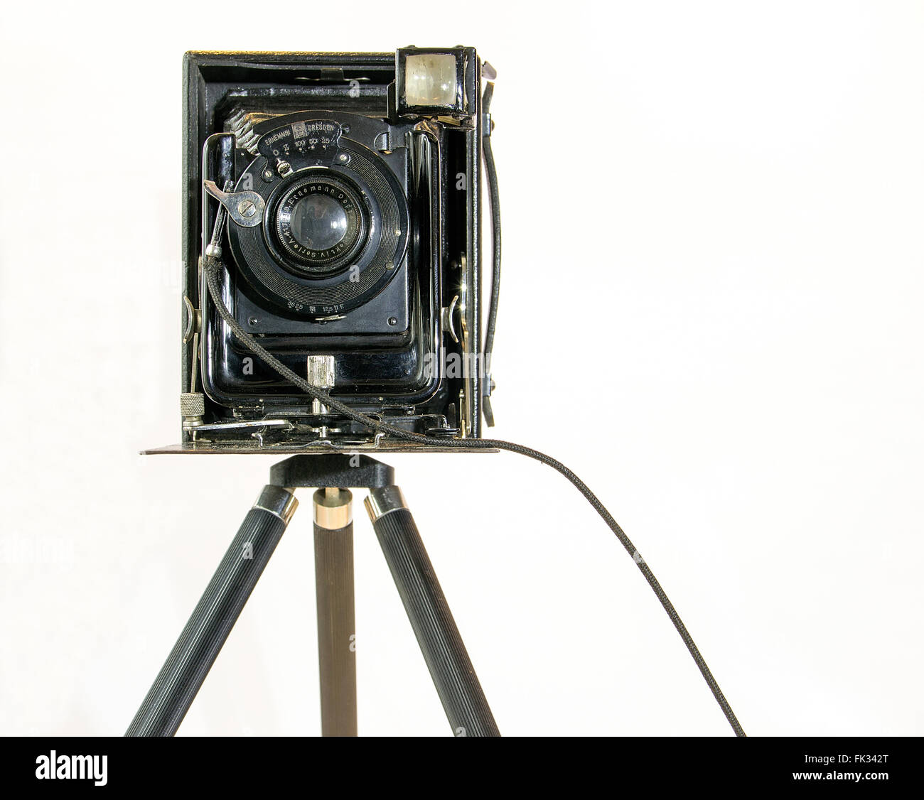 The Ernemann HEAG I folding plate (9x12cm) camera from 1912 Stock Photo ...