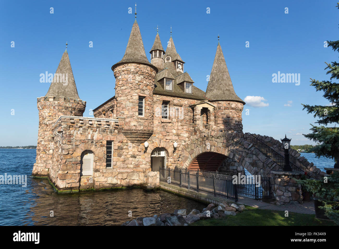 Bolt Castle Stock Photos & Bolt Castle Stock Images - Alamy