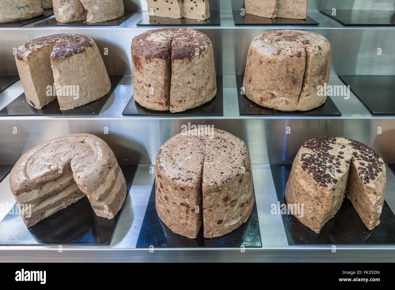 Israel tel aviv halva hi-res stock photography and images - Alamy