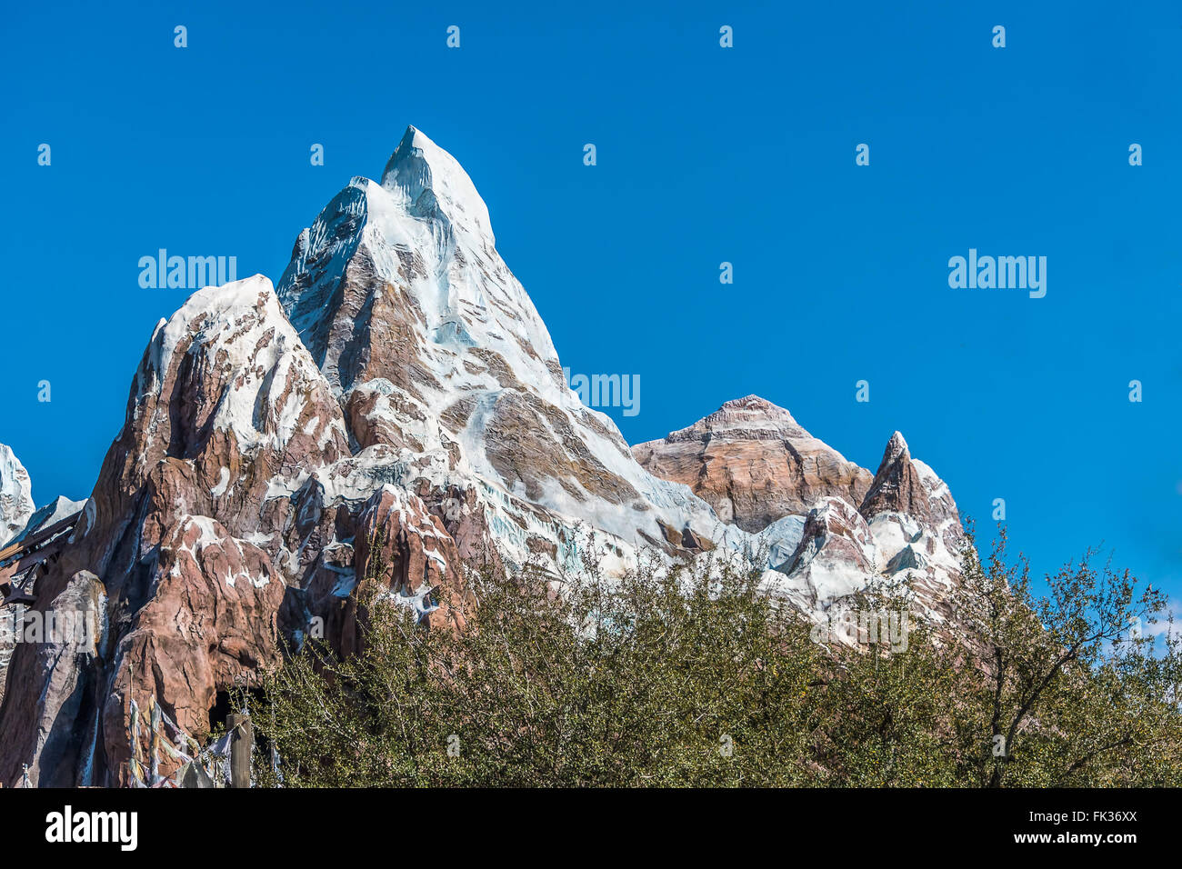Artificial mountain hi-res stock photography and images - Alamy
