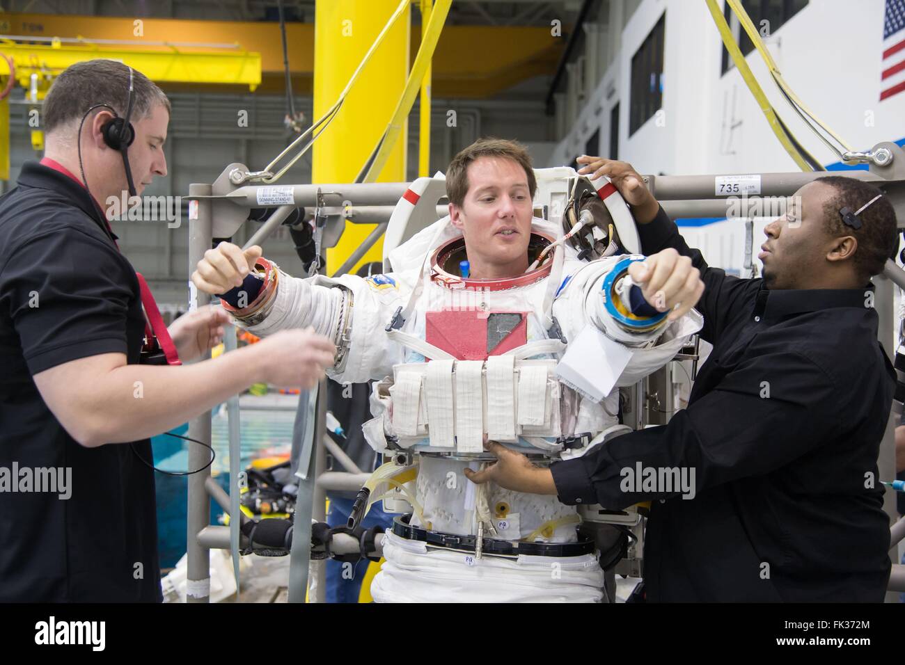 Eva training pool emu spacesuit hi-res stock photography and images - Alamy