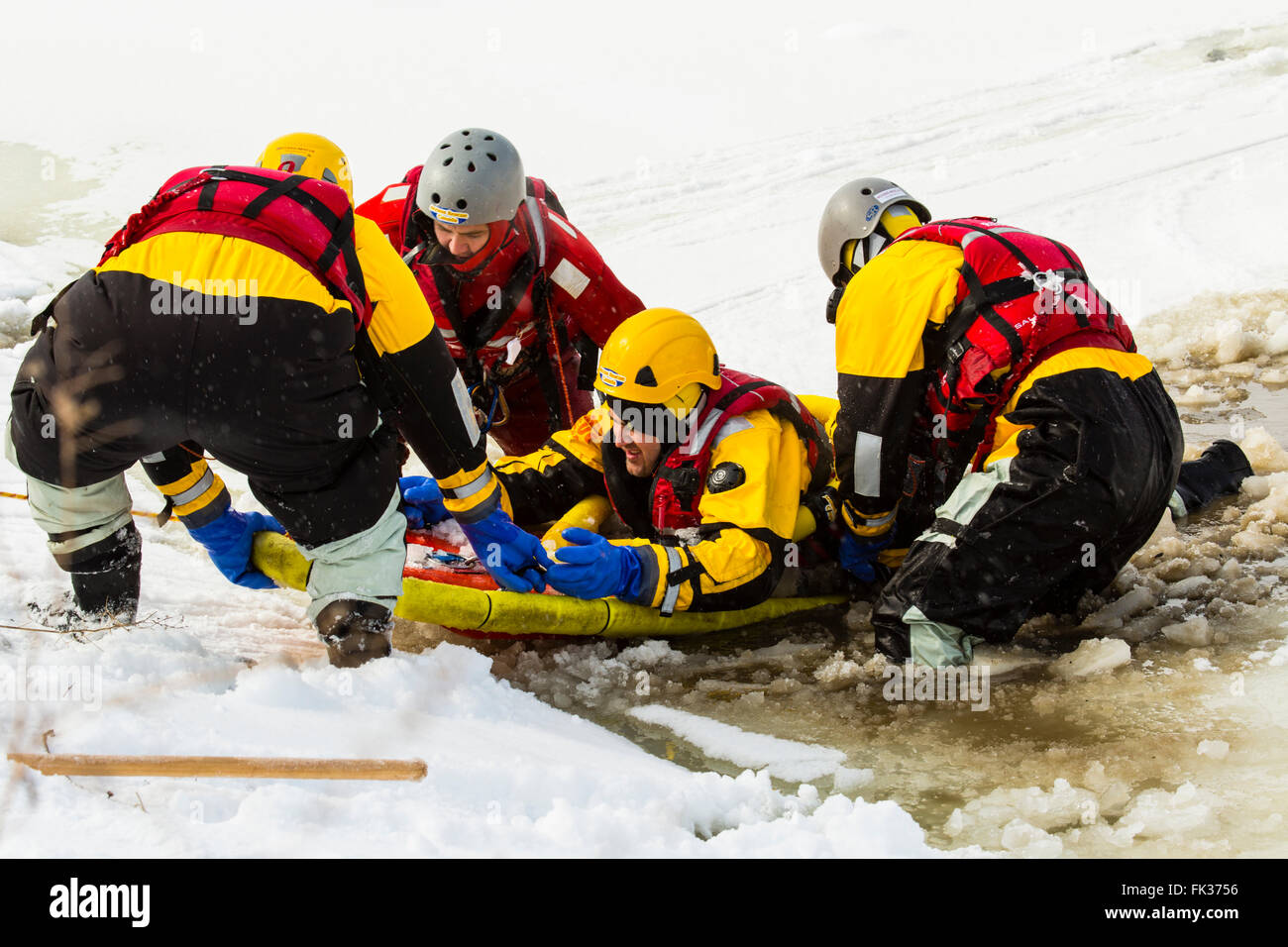 Ice rescue hi-res stock photography and images - Alamy