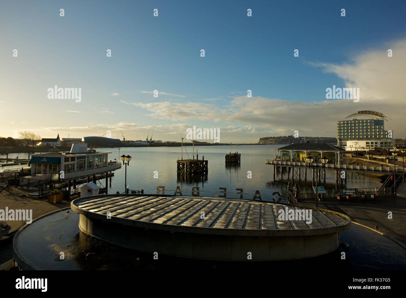 Cardiff bay bar hi-res stock photography and images - Alamy