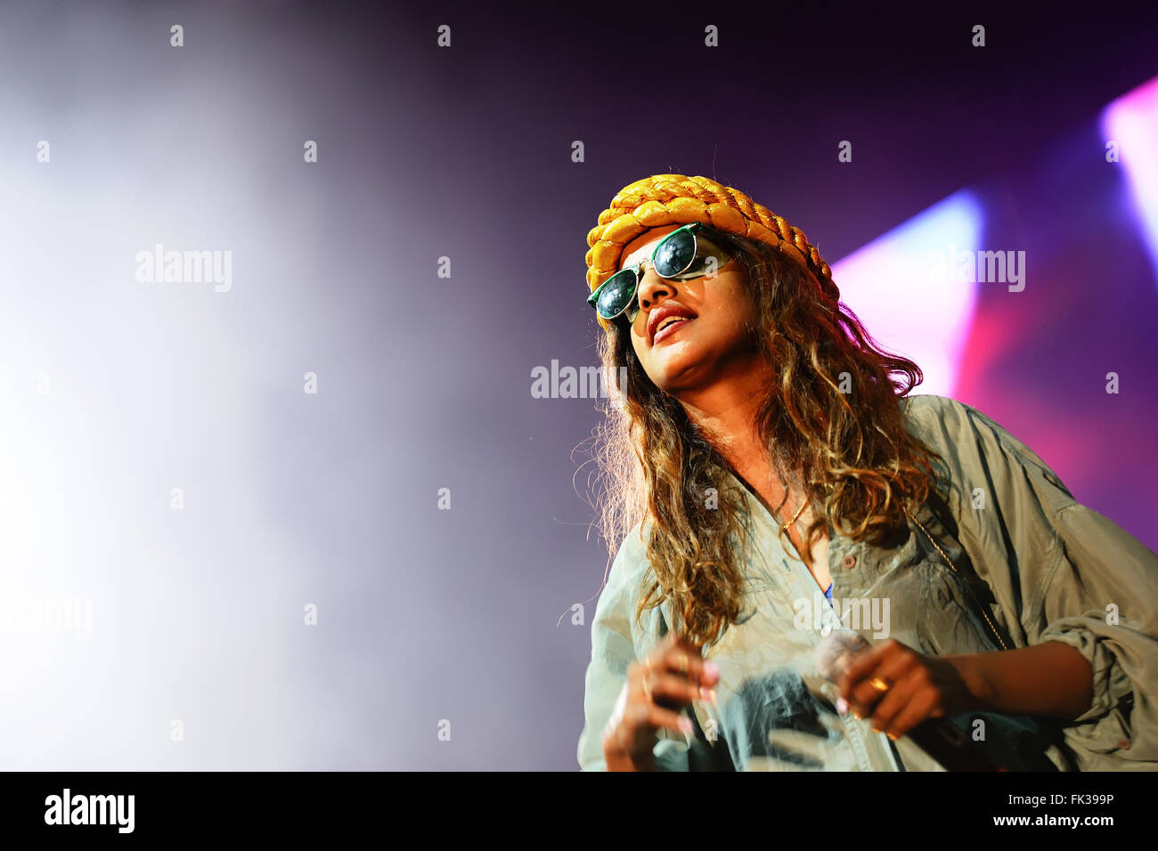 M i a band hi-res stock photography and images - Alamy