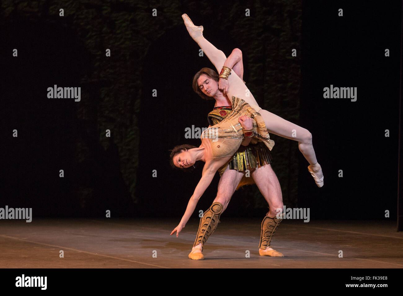 Maria alexandrova bolshoi theatre hi-res stock photography and images ...