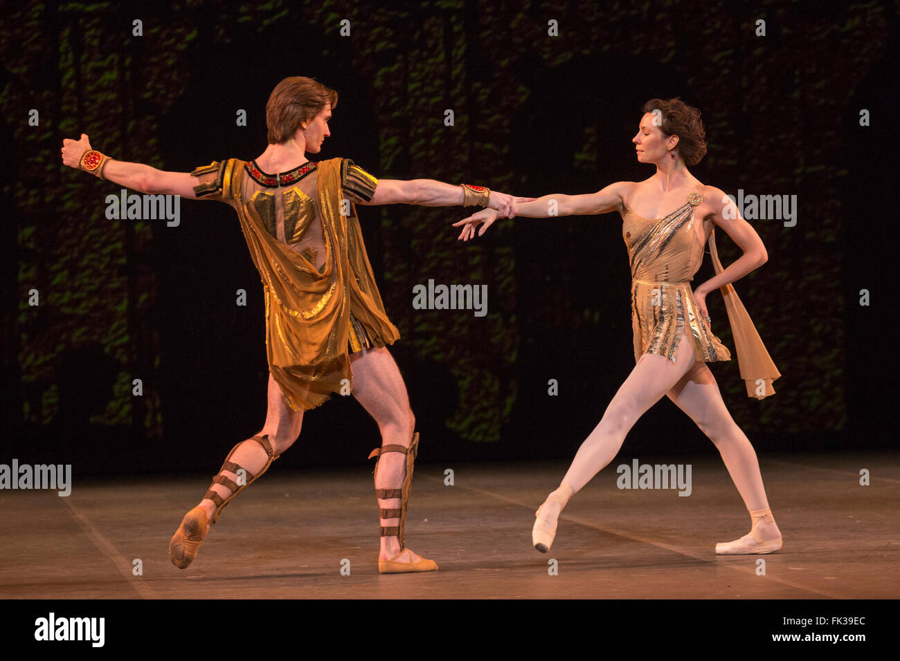 Maria alexandrova bolshoi theatre hi-res stock photography and images ...