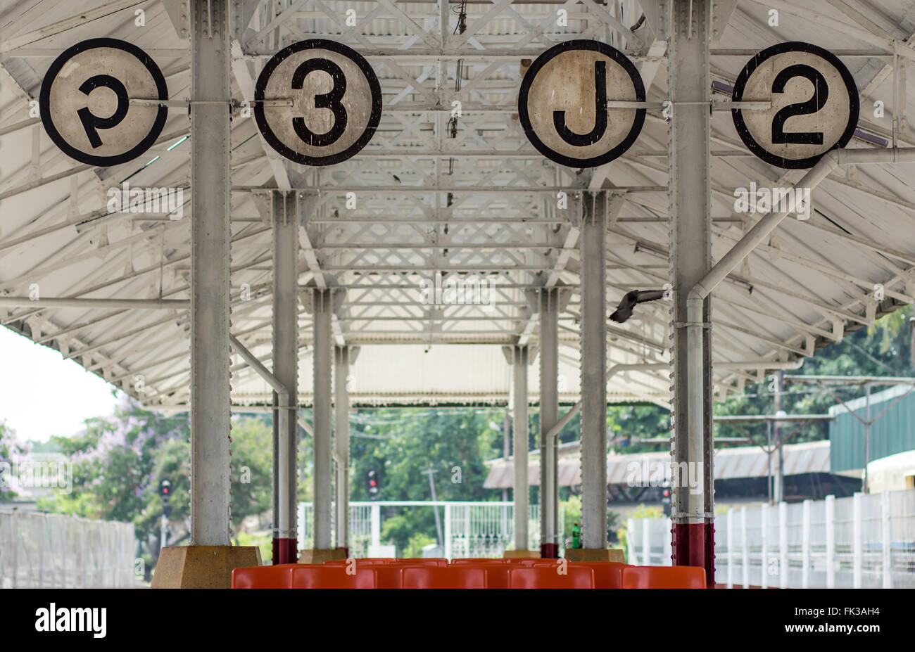 marking of platform at the main railway station Stock Photo - Alamy