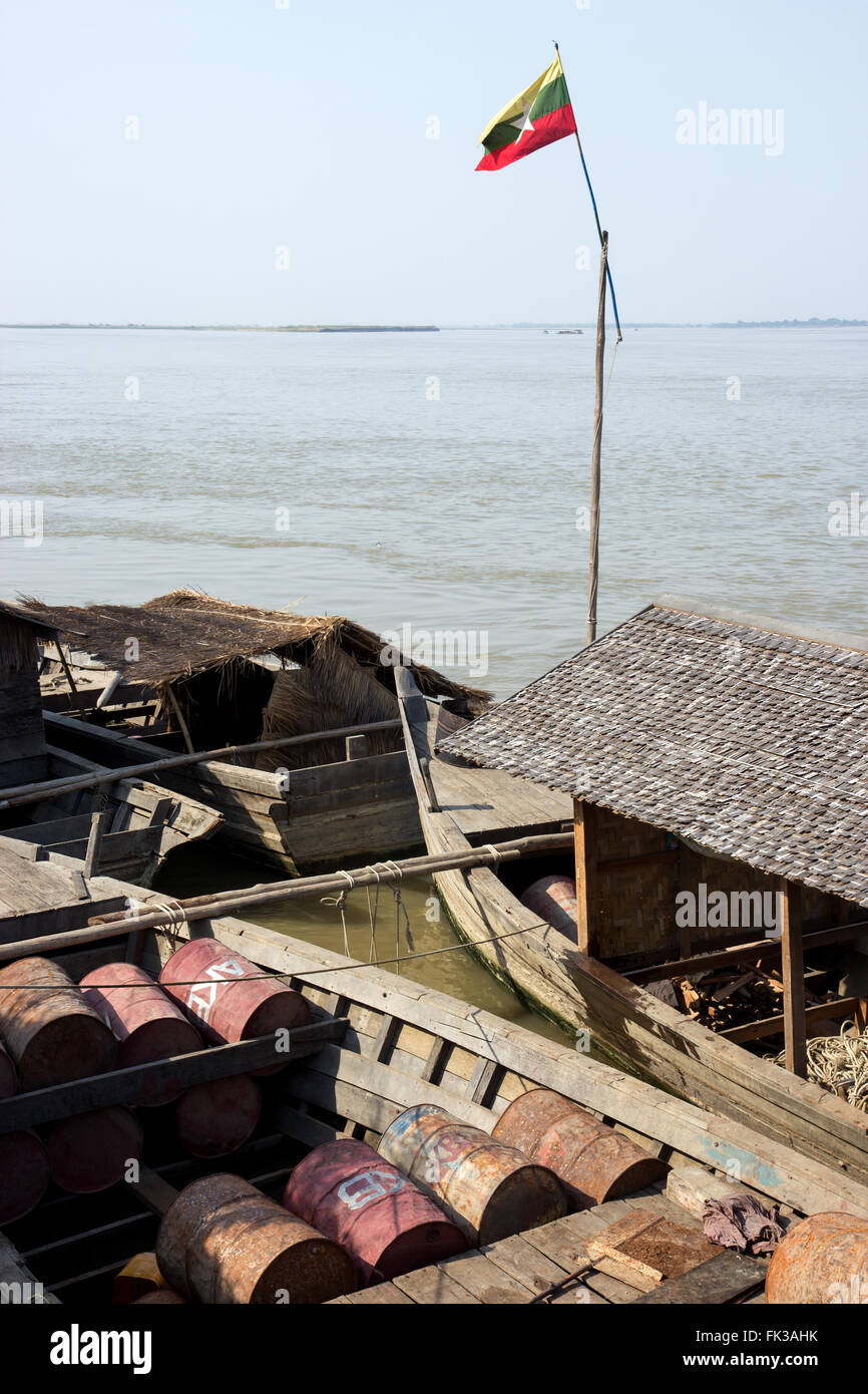 traditional cargo ships at anchor off the coast Stock Photo - Alamy