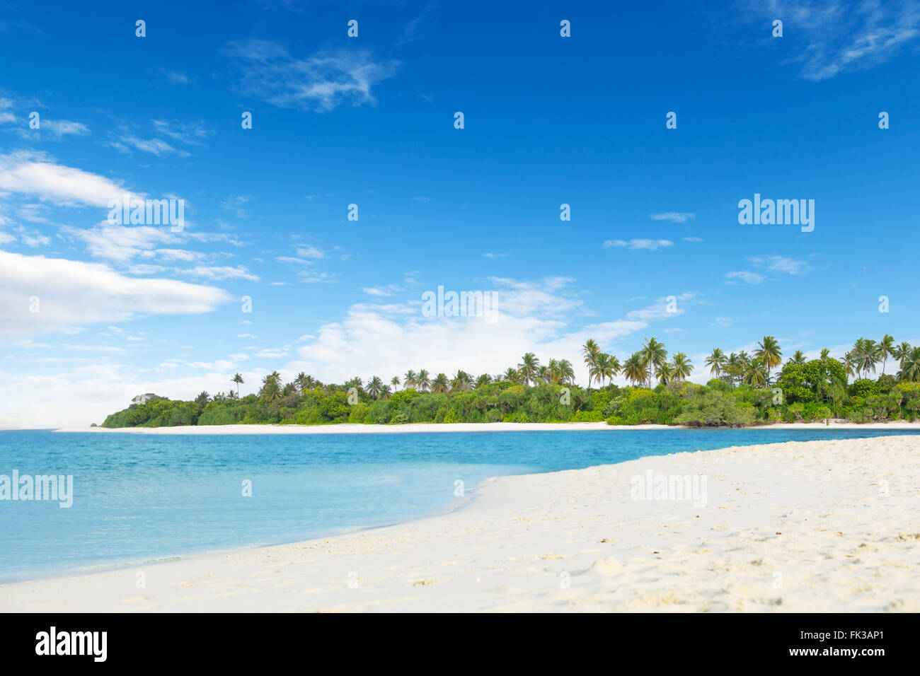 Nice island hi-res stock photography and images - Alamy