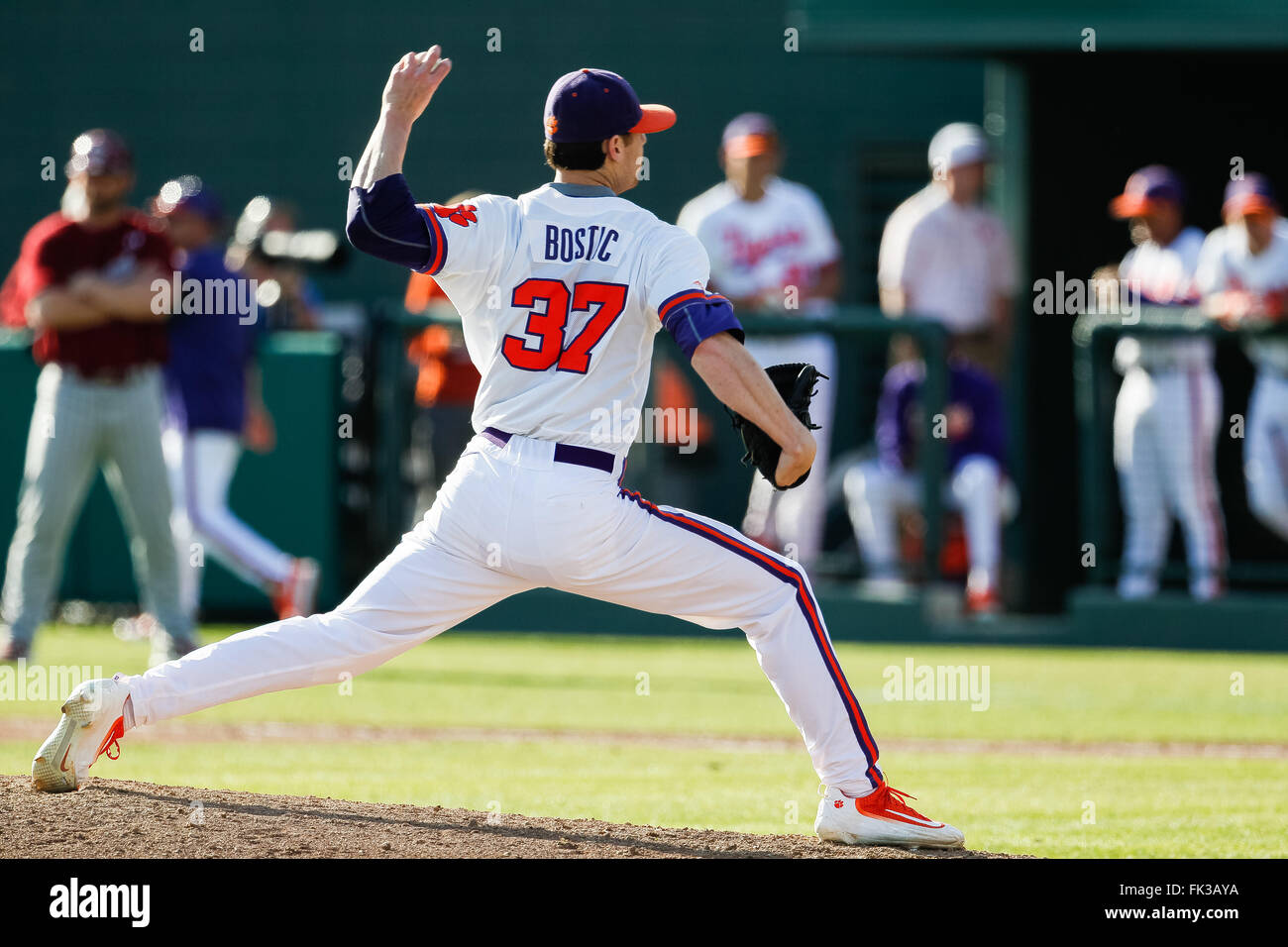 Clemson, SC, USA. 6th Mar, 2016. Alex Bostic (37) of the Clemson Tigers ...