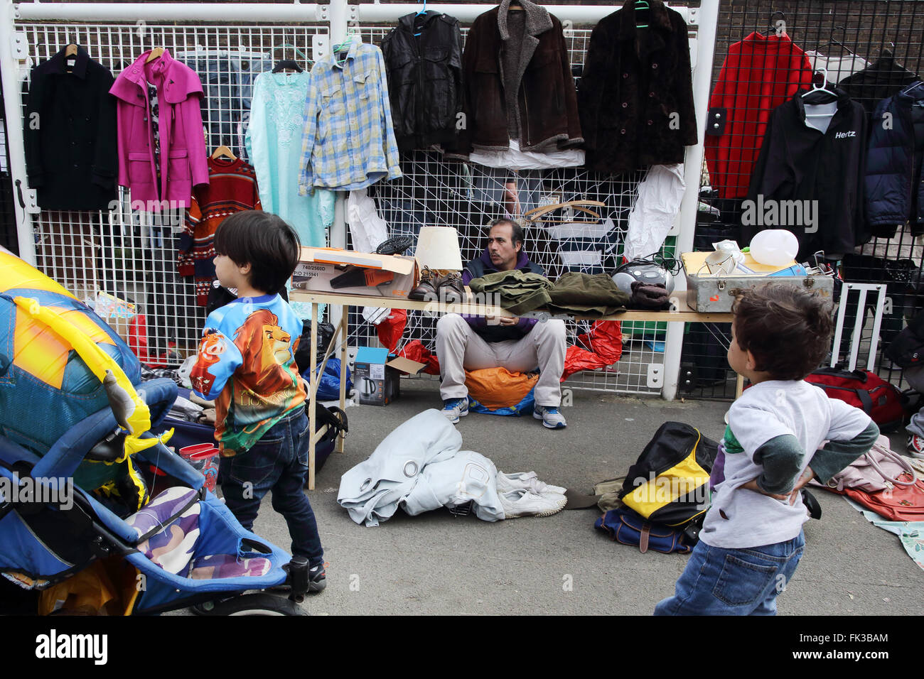 Battersea Car Boot Sale. London, Great Britain photo: Pixstory/ Alamy ...