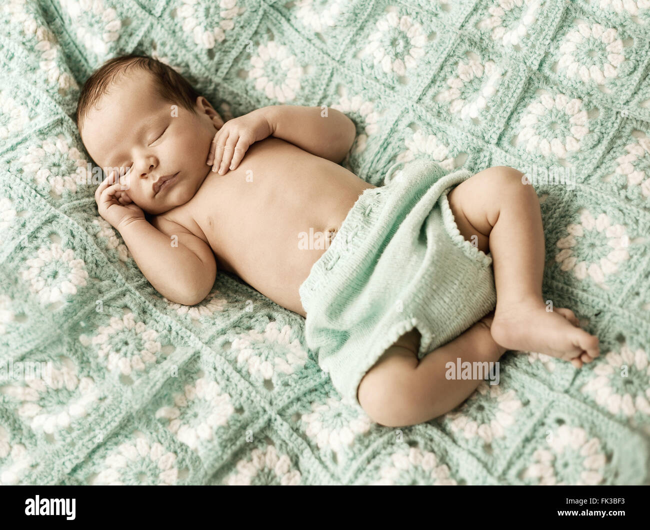 Newborn sun hi-res stock photography and images - Alamy