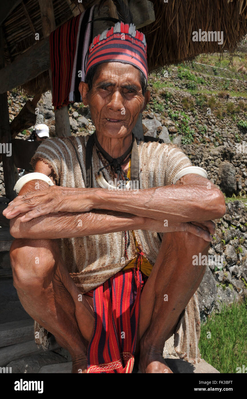 Southeast asia indigenous people hi-res stock photography and images ...