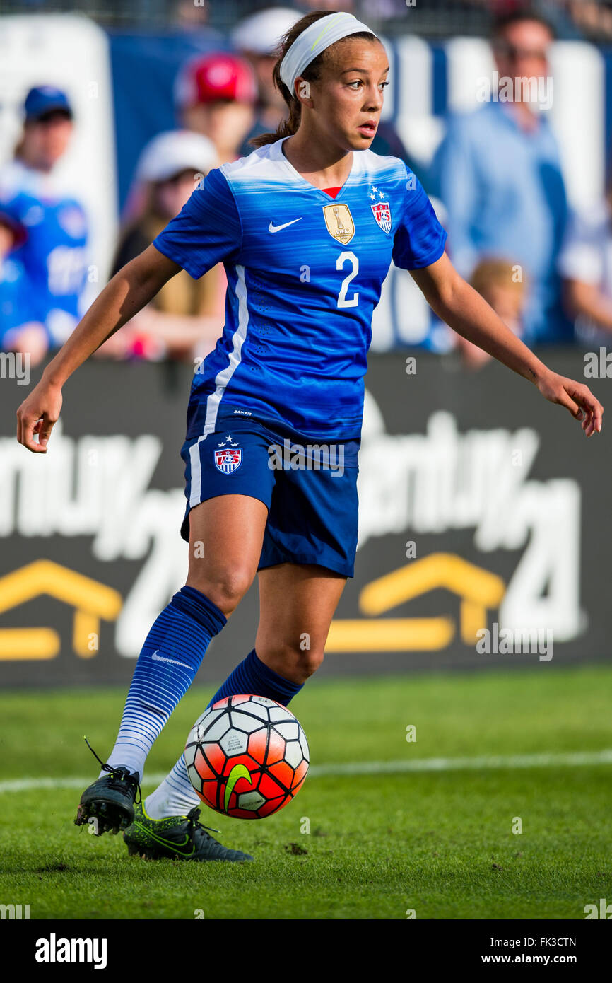 Mallory pugh hi-res stock photography and images - Alamy