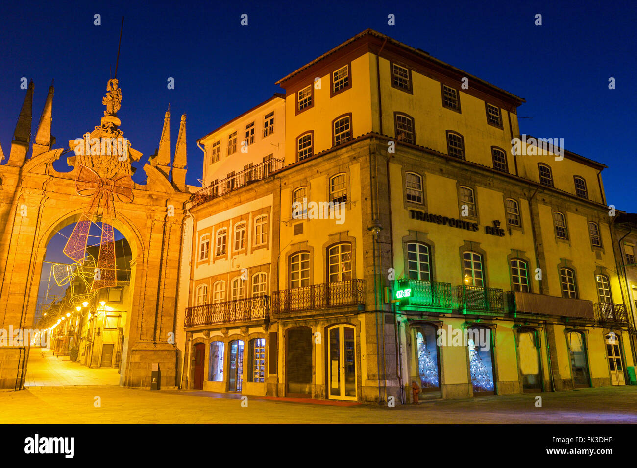 Arch of the new gate hi-res stock photography and images - Alamy