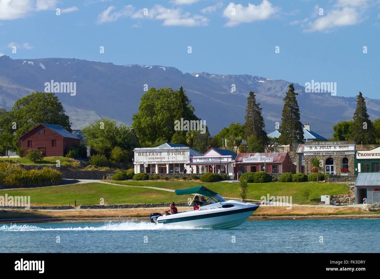 Old Cromwell Town Stock Photos & Old Cromwell Town Stock Images - Alamy