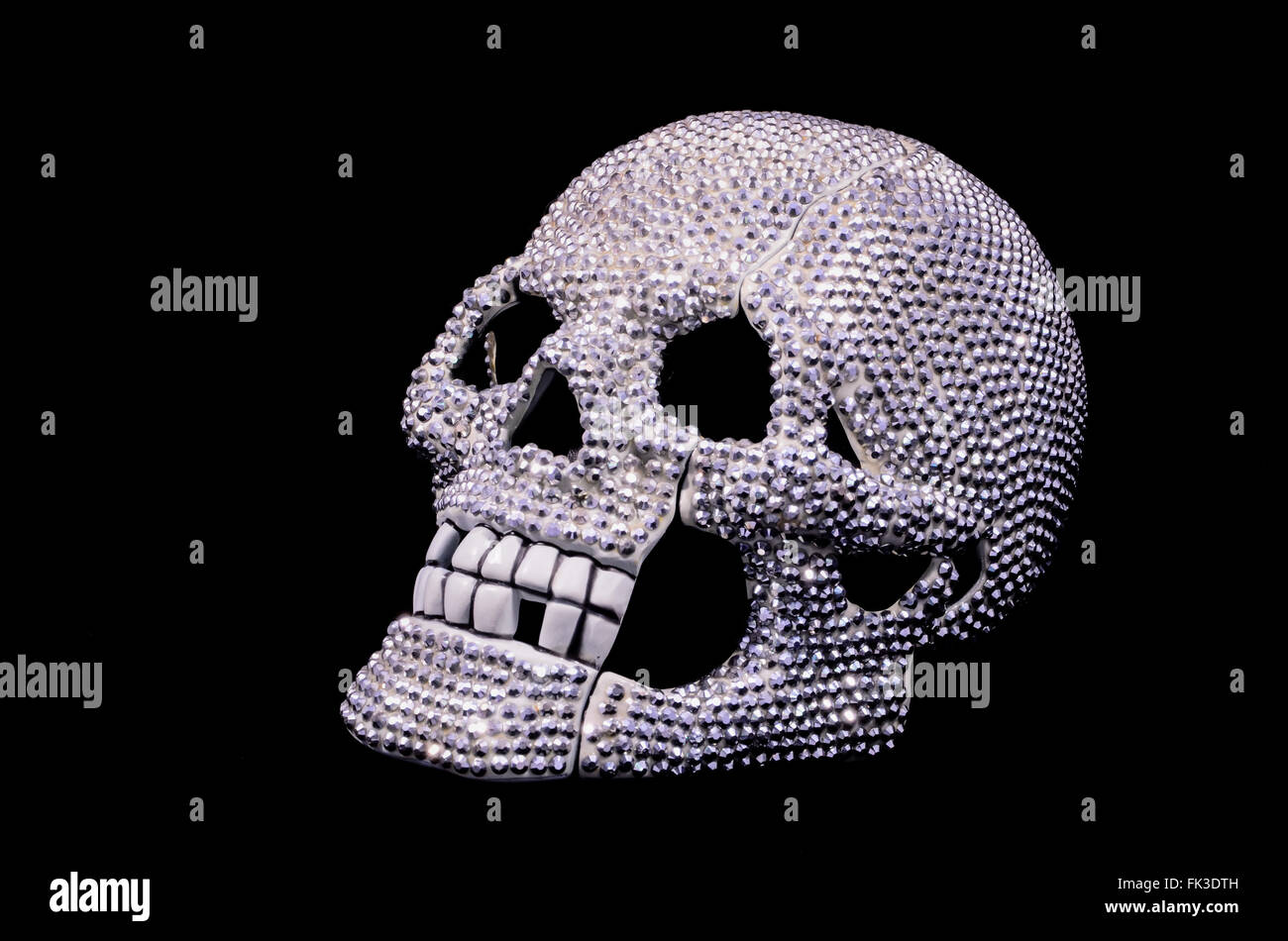 Diamond skull hi-res stock photography and images - Alamy