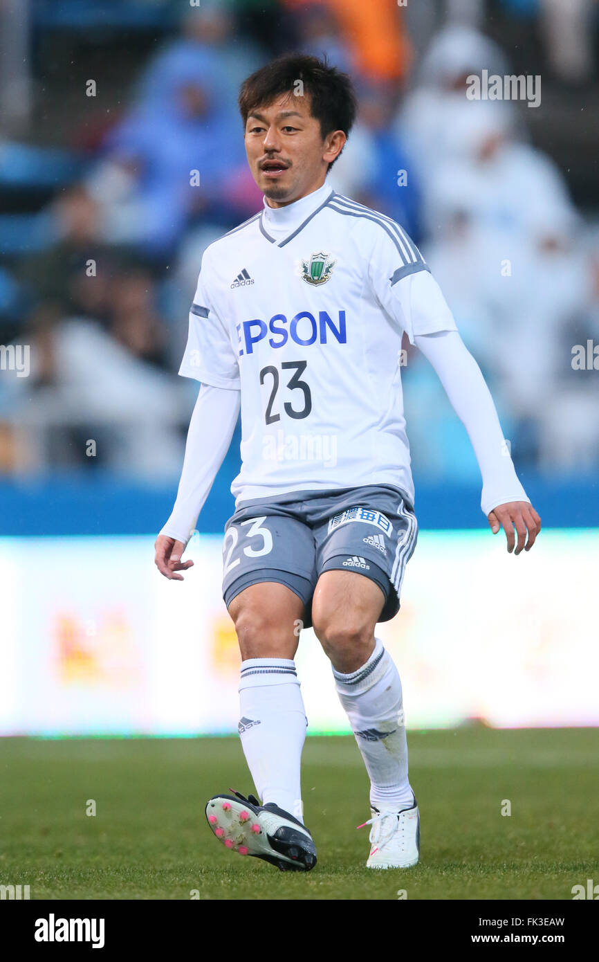 NHK Spring Mitsuzawa Football Stadium, Kanagawa, Japan. 6th Mar, 2016. Kohei Kudo (Yamaga ...