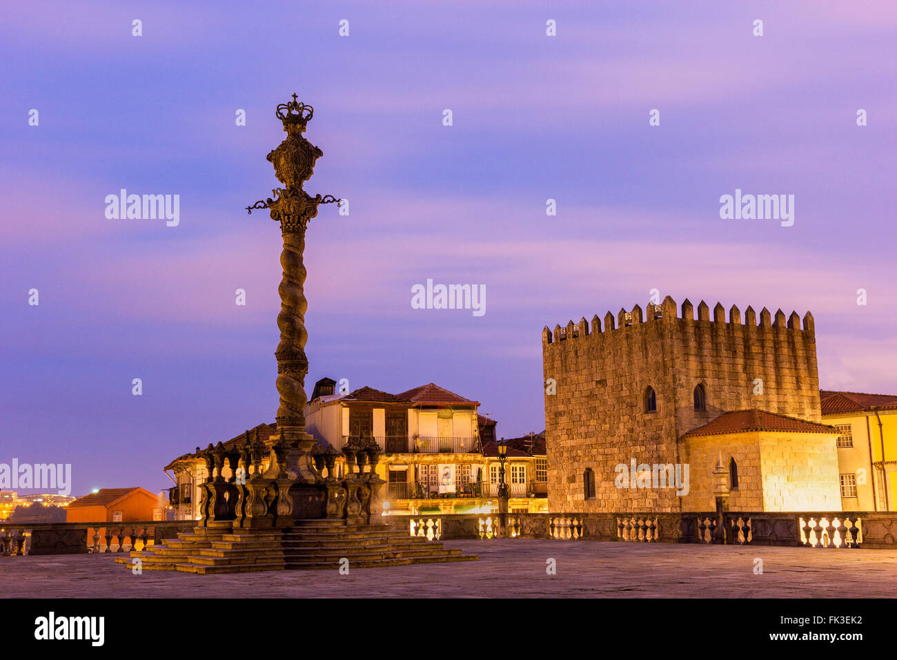 Torre Medieval and Pillory of Porto, Portugal Stock Photo - Alamy