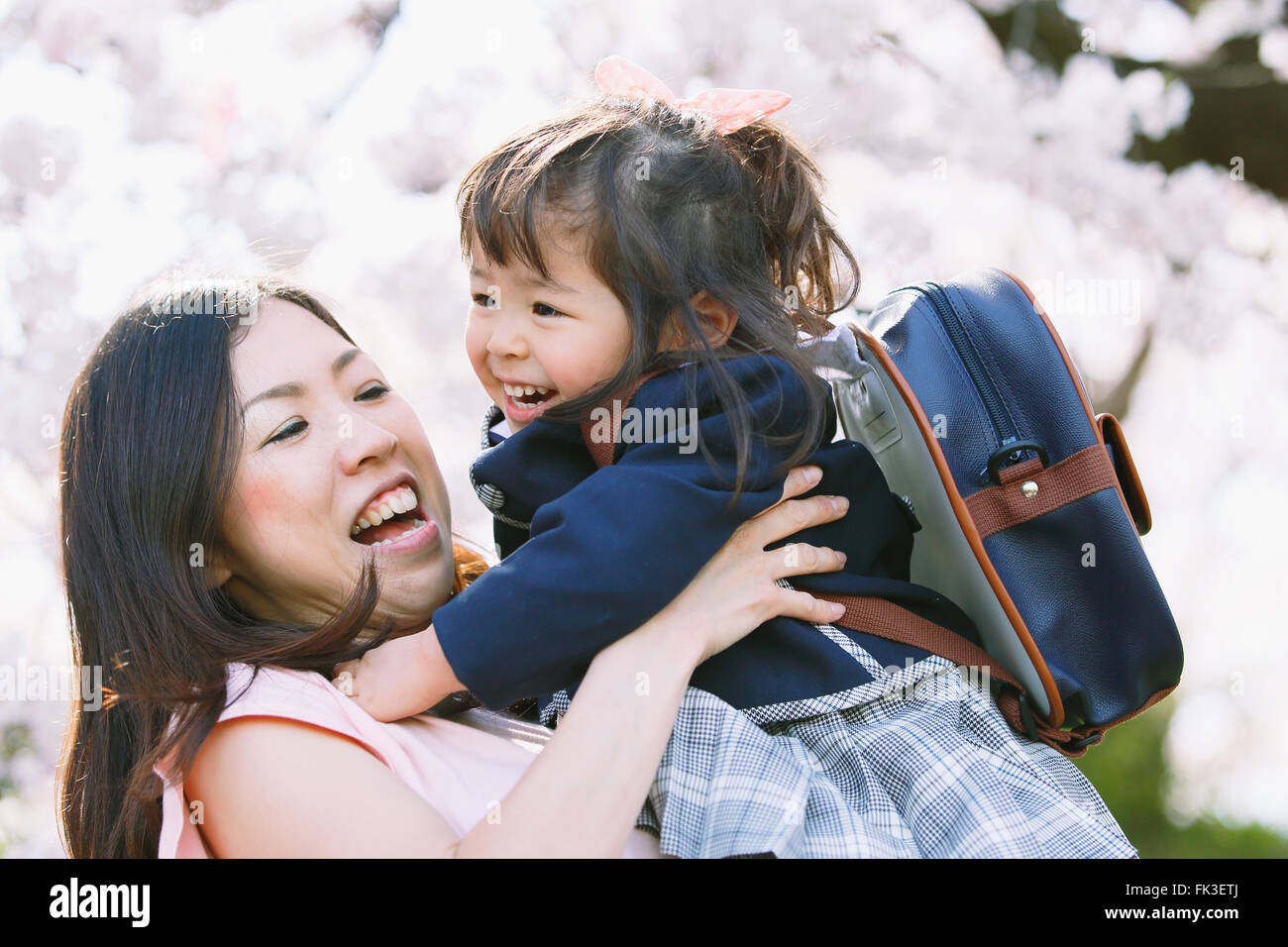 Japanese mom hi-res stock photography and images - Alamy