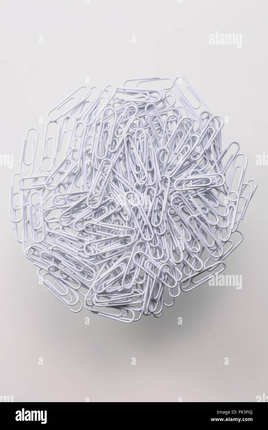 Clips circular hi-res stock photography and images - Alamy