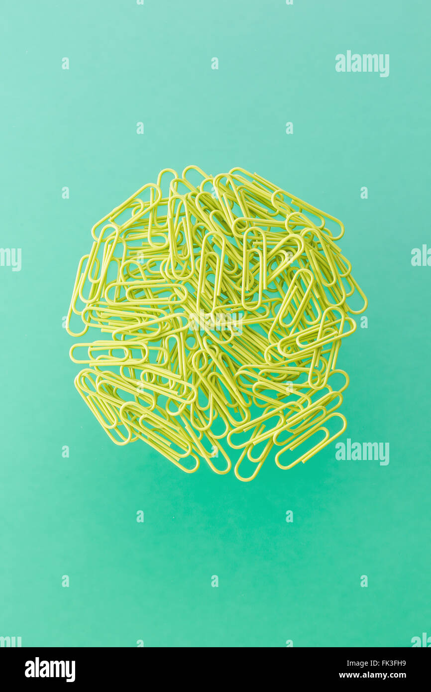 Clips circular hi-res stock photography and images - Alamy