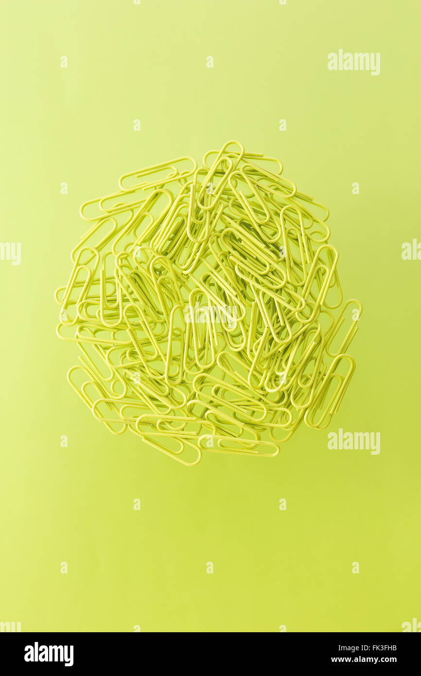 Clips circular hi-res stock photography and images - Alamy