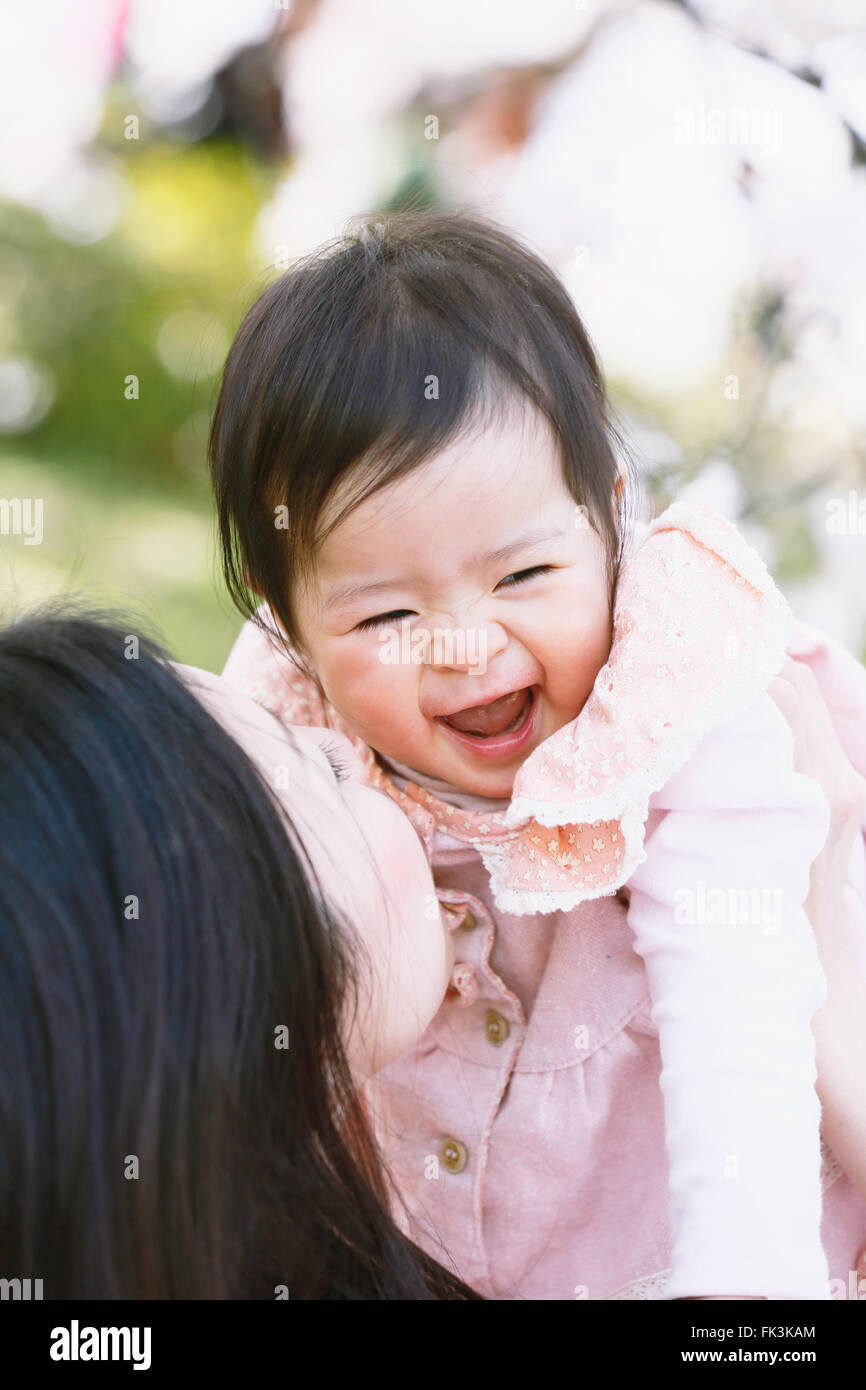 Japanese mom baby hi-res stock photography and images - Alamy