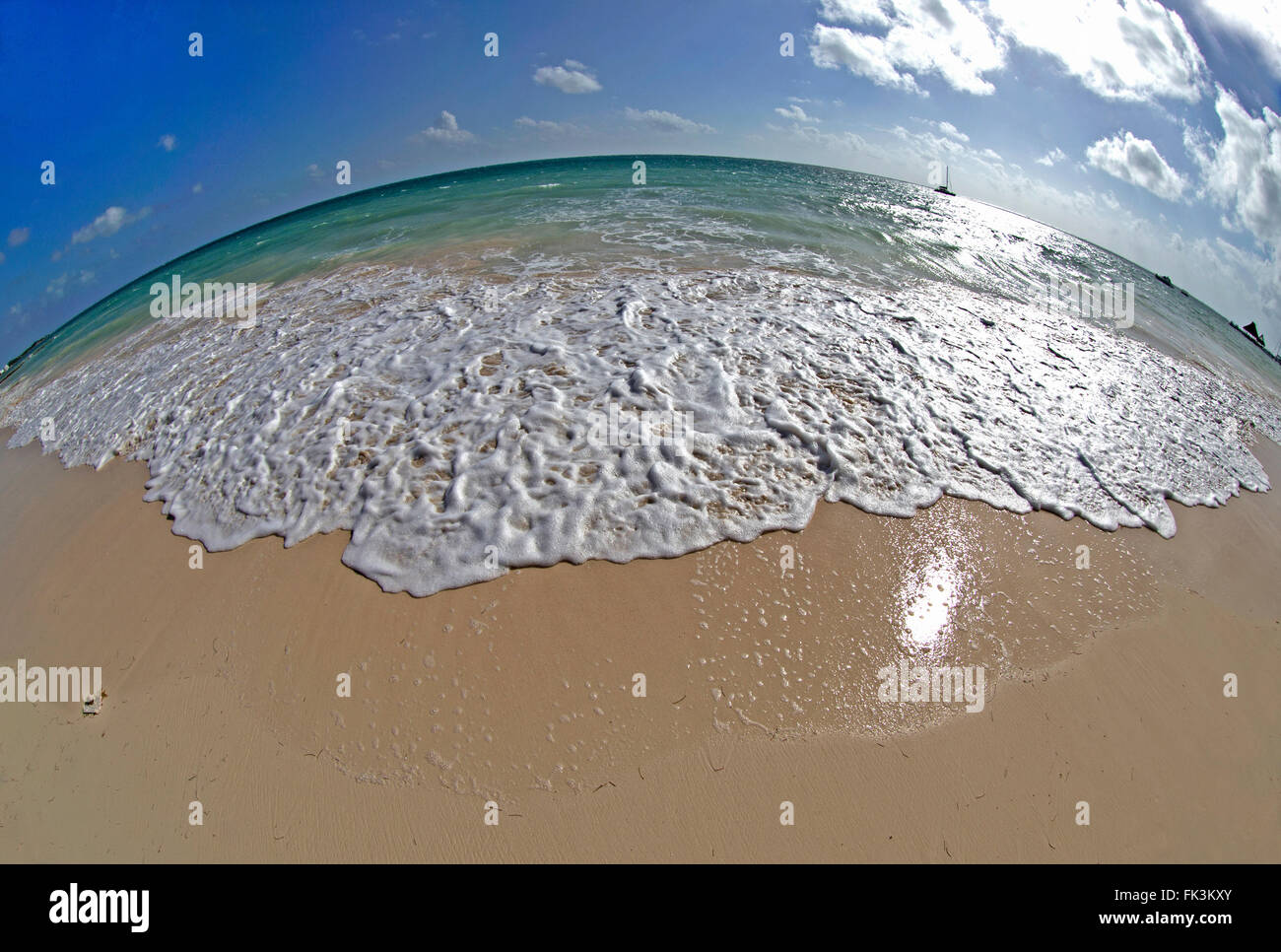 Fish eye lens earth hi-res stock photography and images - Alamy
