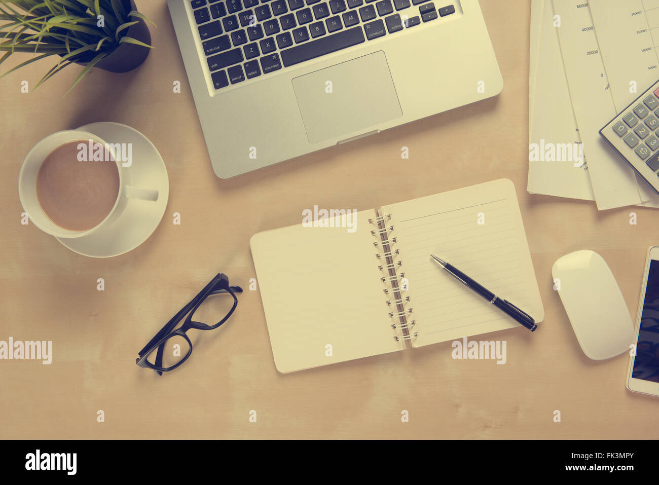 Retro tone hi-res stock photography and images - Alamy