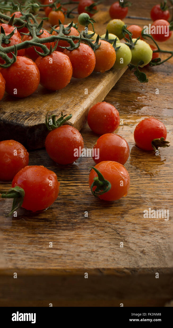 Cherry tomatoes on display hi-res stock photography and images - Alamy
