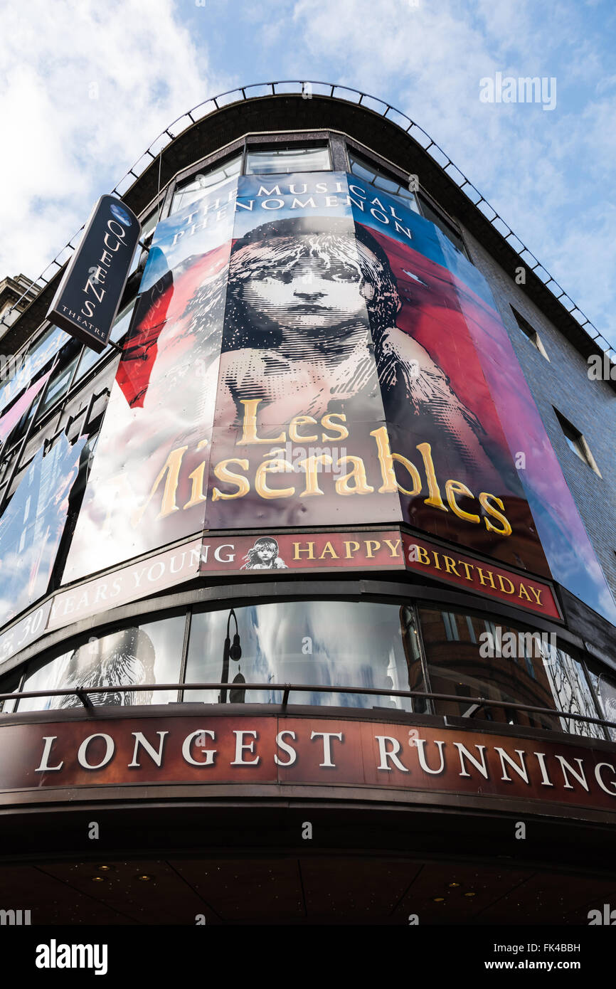 Les miserables hi-res stock photography and images - Alamy
