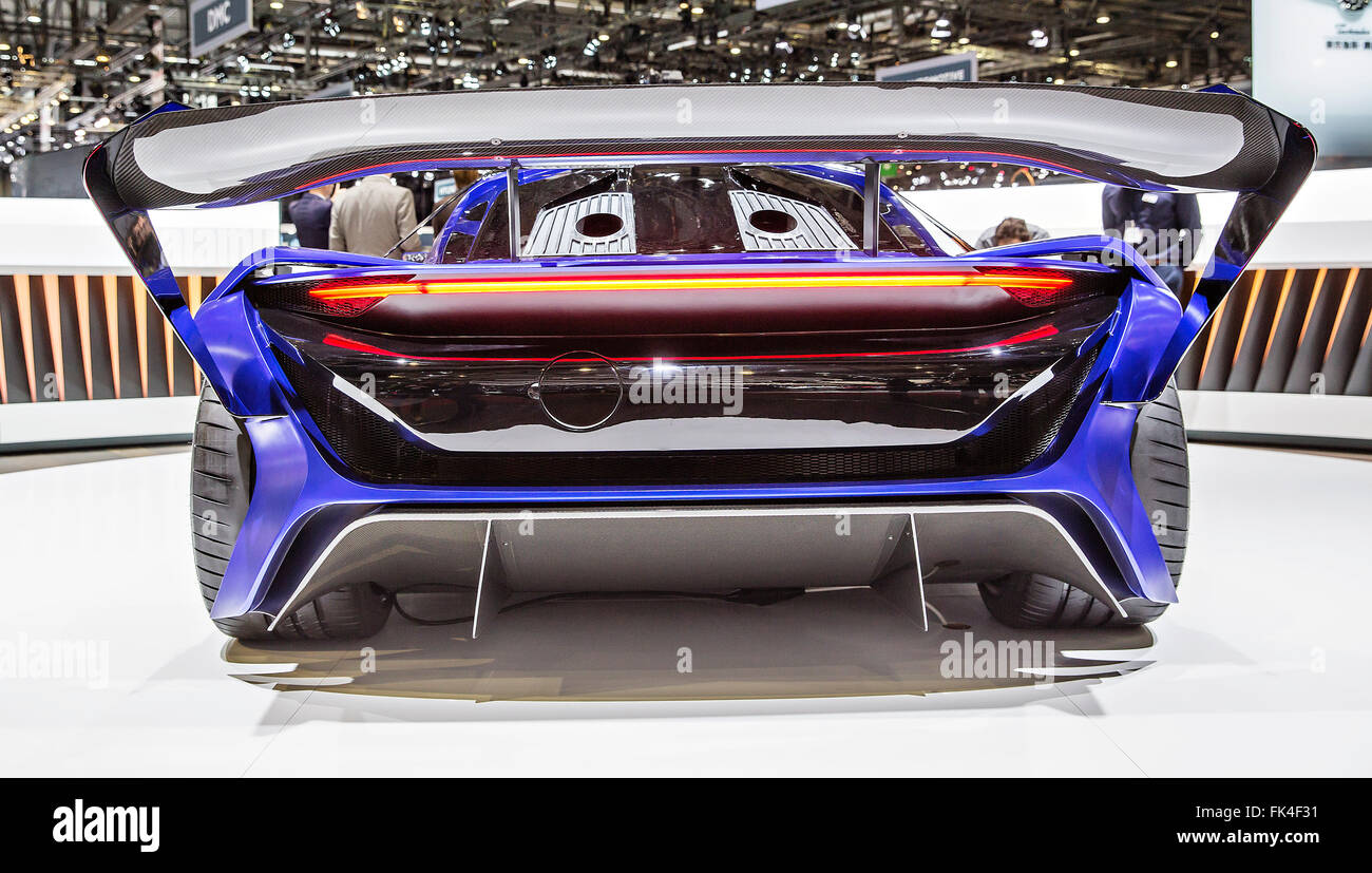 Techrules hi-res stock photography and images - Alamy