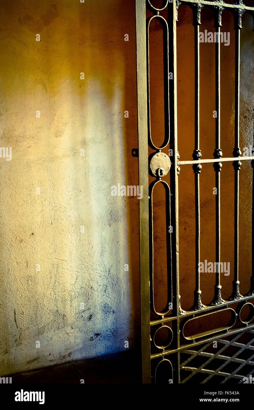 Gate iron fence door hi-res stock photography and images - Alamy