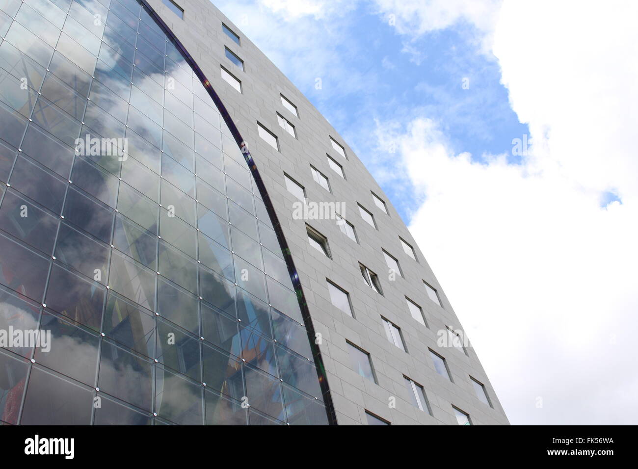 Modern market building hi-res stock photography and images - Alamy