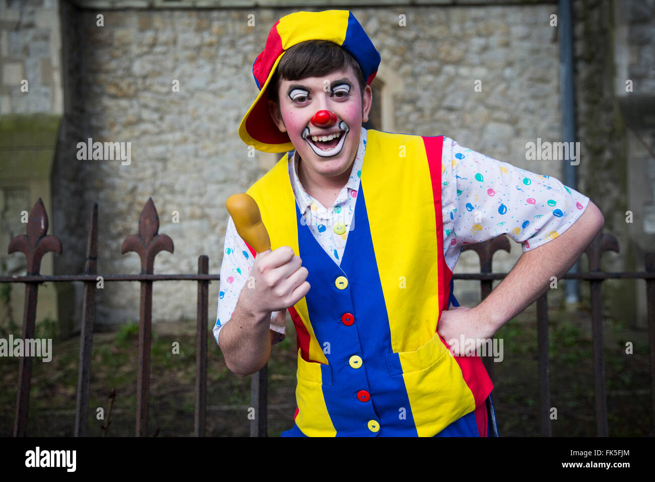 Clown joey hi-res stock photography and images - Alamy