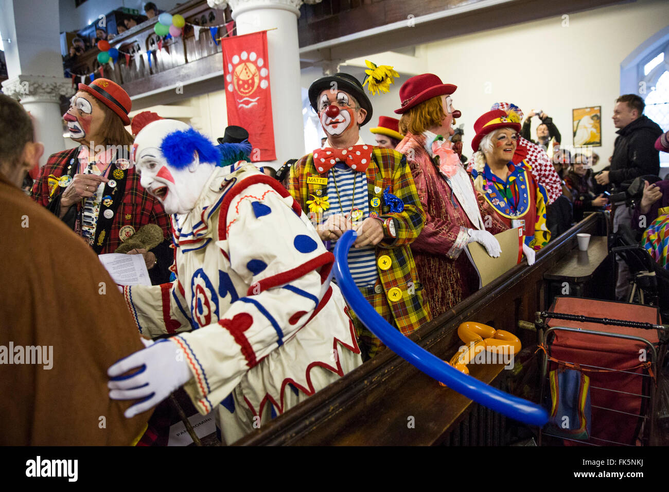 Grimaldi clowns church service hi-res stock photography and images - Alamy