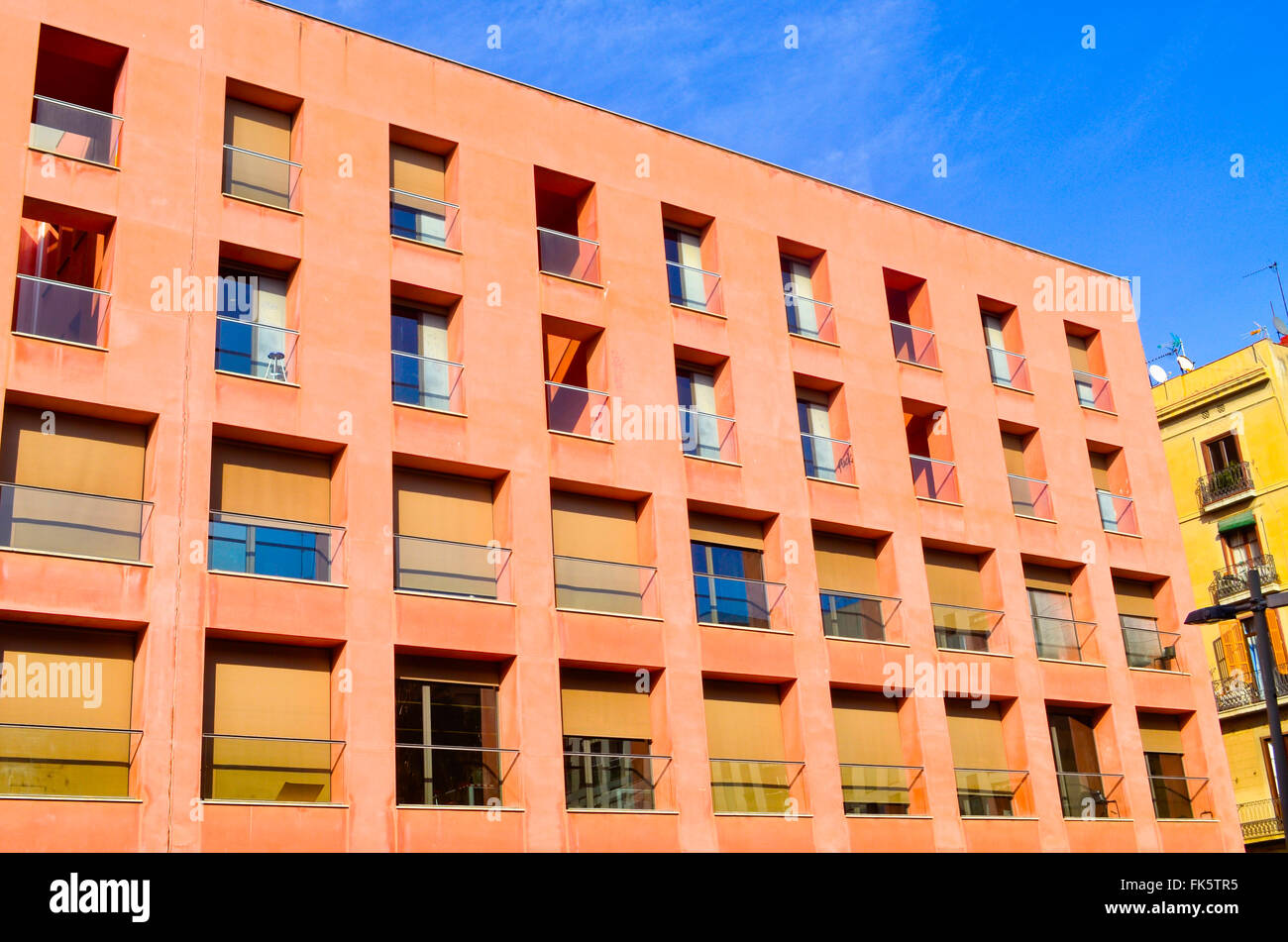 Design school building hi-res stock photography and images - Alamy
