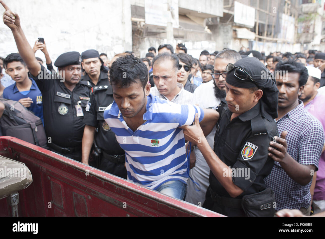 Dhaka, Bangladesh. 7th Mar, 2016. Members of Rapid Action Battalion ...