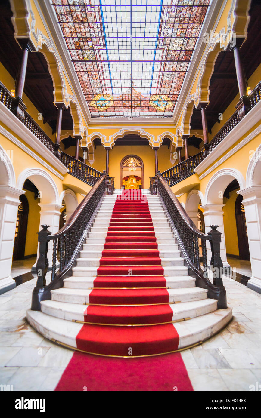 Colonial buildings lima peru hi-res stock photography and images - Alamy