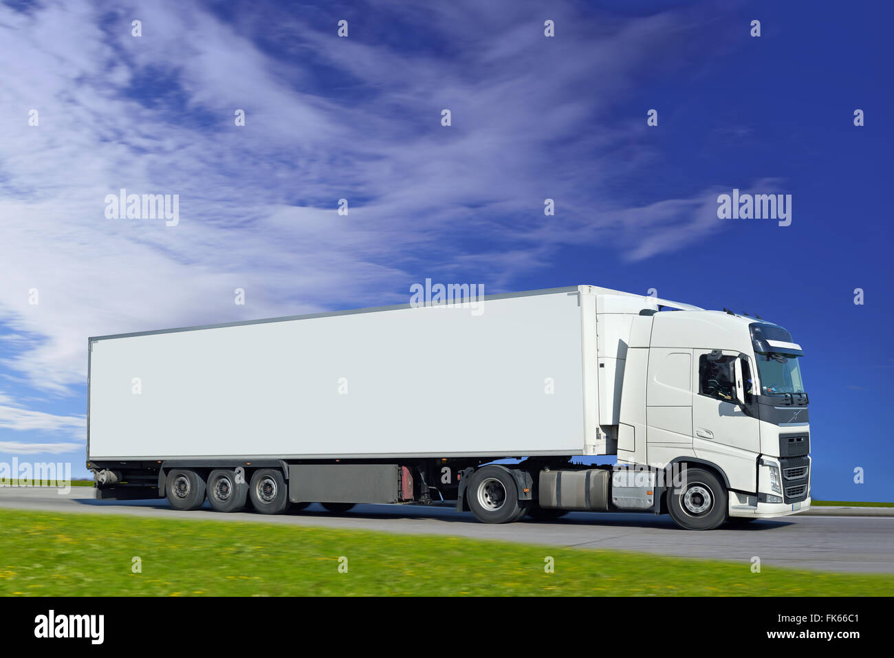 white semi truck Stock Photo - Alamy