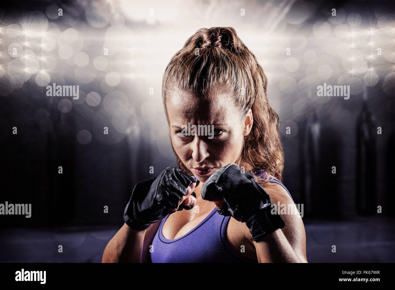 Woman fighting hi-res stock photography and images - Alamy