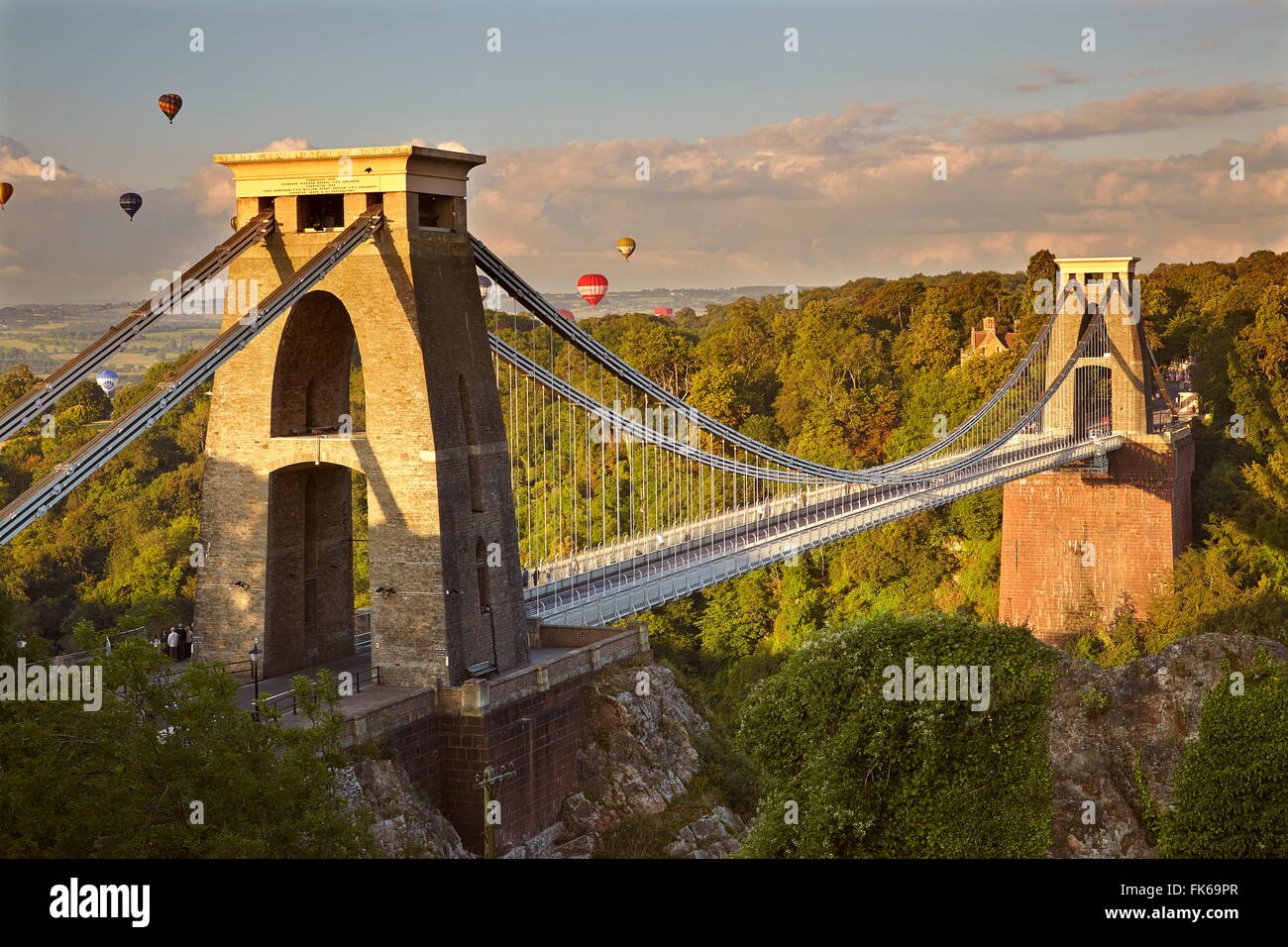 Bristol hot air balloons hi-res stock photography and images - Alamy