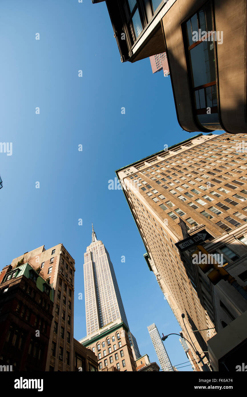 Looking up into the sky through skyscrapers hi-res stock photography ...