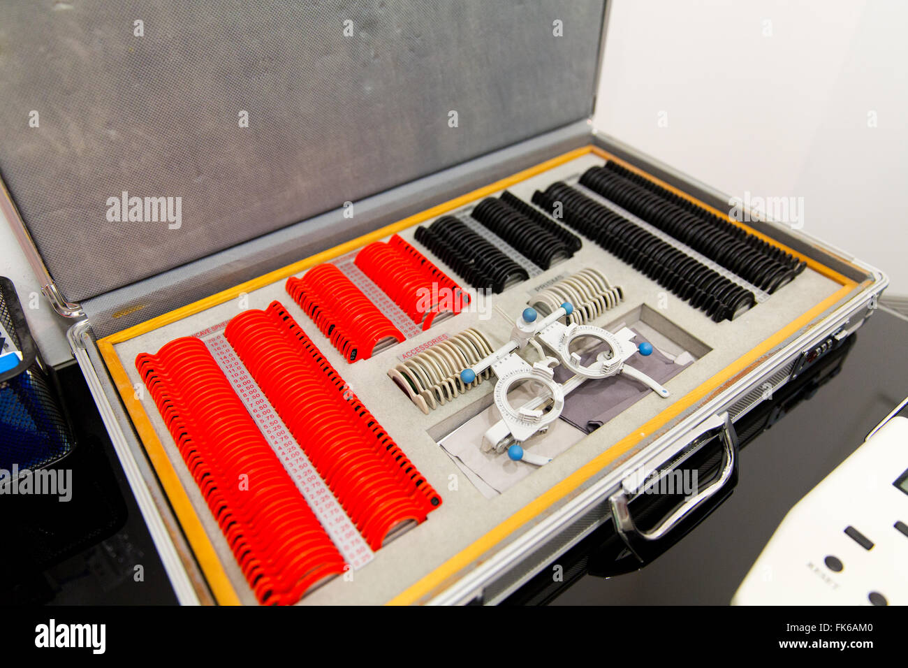 Ophthalmologist still life hi-res stock photography and images - Alamy