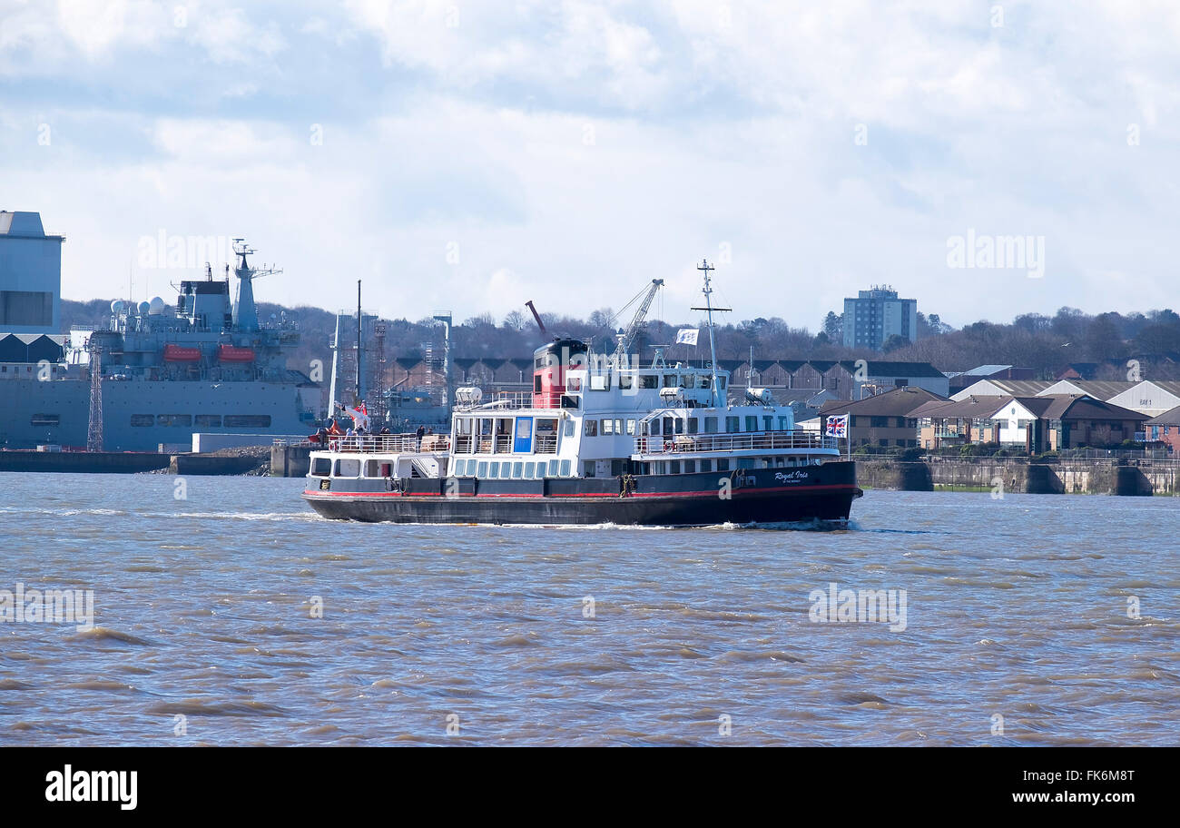 Mersey tug hi-res stock photography and images - Alamy